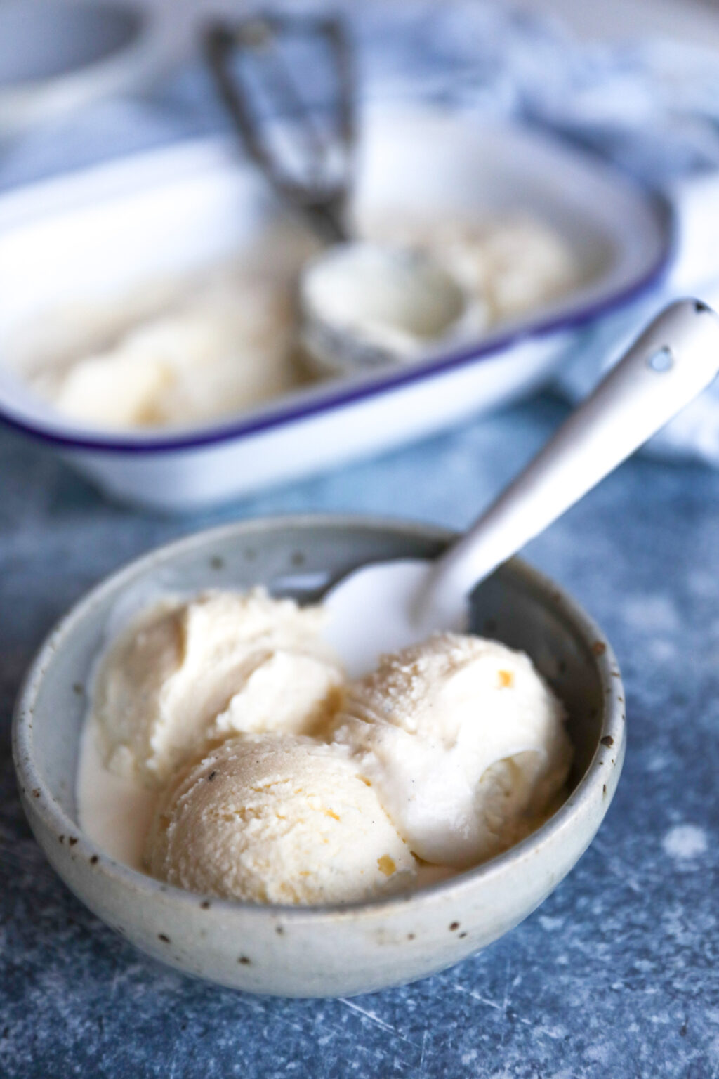 Easy Homemade Vanilla Ice Cream Recipe (with Ice Cream Maker) - Just ...