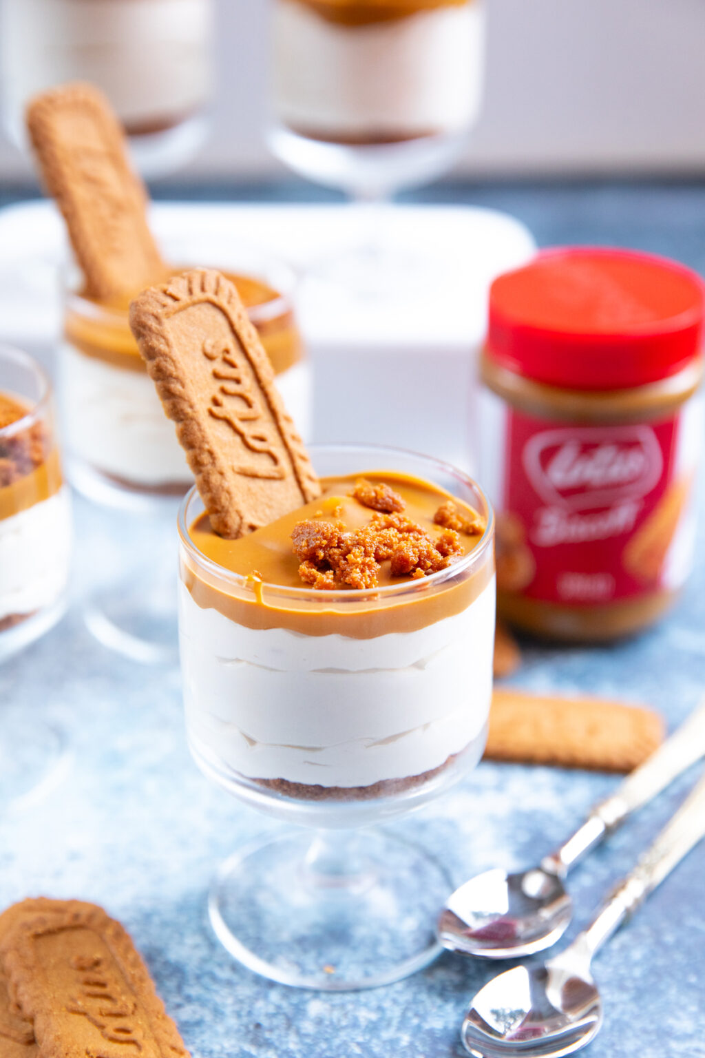No-Bake Biscoff Cheesecake Cups - Just Easy Recipes