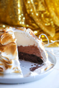 Easy Baked Alaska (Step-by-Step Recipe with Photos) - Just Easy Recipes
