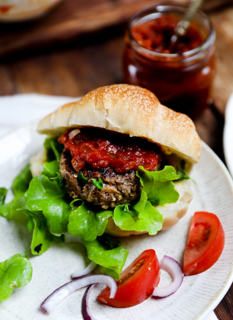 Easy Homemade Beef Burger Patties - Just Easy Recipes