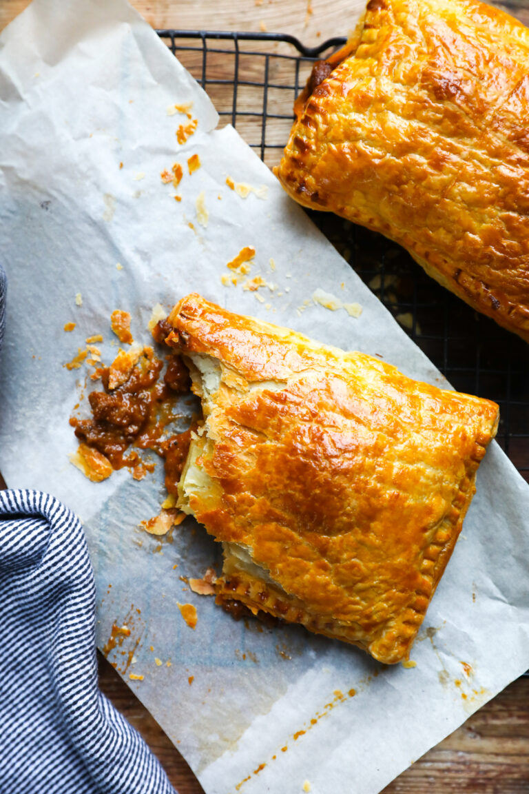 Easy Homemade Pepper Steak Pies - Just Easy Recipes